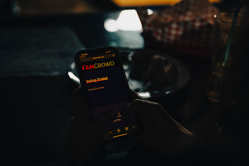 The everything funny app | FANCROWD